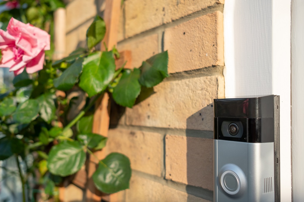 6 Different Types of Intercom Systems: What to Choose for Your Needs? | Forbel Alarms